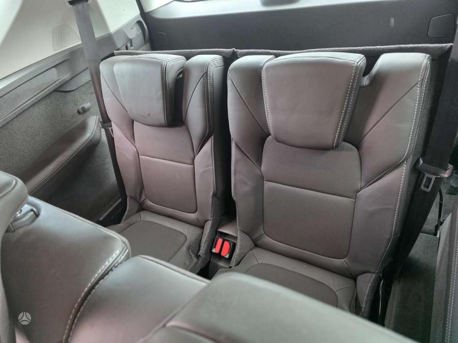 Black Renault Espace 2016 in Kaunas, with an engine capacity of 1.60 L and mileage of 126 thousand km for 7700 €, photo 26 on AUTOMOTO.COM.LV