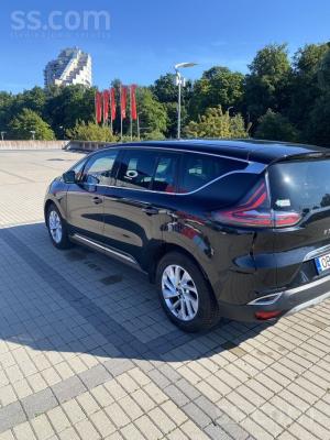 Melns Renault Espace 2016 Rīga, ar dzinēja tilpumu 1.60 L un nobraukumu 109 tūkst. km par 12300 €, foto  vietnē AUTOMOTO.COM.LV