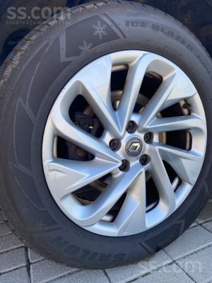 Melns Renault Espace 2016 Rīga, ar dzinēja tilpumu 1.60 L un nobraukumu 109 tūkst. km par 12300 €, foto 17 vietnē AUTOMOTO.COM.LV