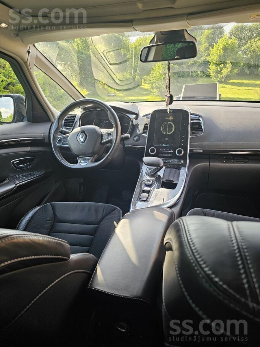 Black Renault Espace 2016 in Valka, with an engine capacity of 1.60 L and mileage of 278 thousand km for 8900 €, photo 5 on AUTOMOTO.COM.LV
