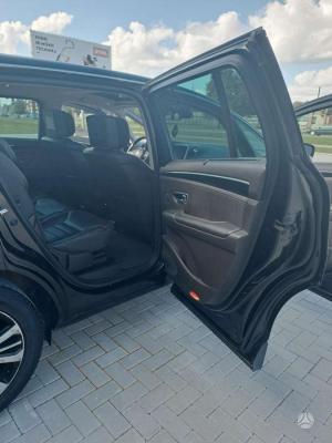 Black Renault Espace 2016 in Mazeikiai, with an engine capacity of 1.60 L and mileage of 252 thousand km for 9600 €, photo 12 on AUTOMOTO.COM.LV