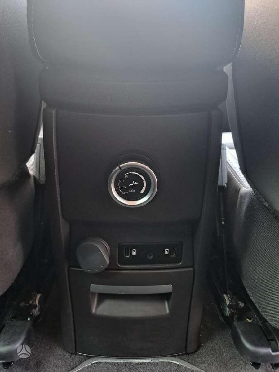 Black Renault Espace 2016 in Mazeikiai, with an engine capacity of 1.60 L and mileage of 252 thousand km for 9600 €, photo 17 on AUTOMOTO.COM.LV