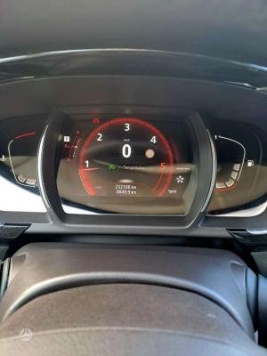 Black Renault Espace 2016 in Mazeikiai, with an engine capacity of 1.60 L and mileage of 252 thousand km for 9600 €, photo 29 on AUTOMOTO.COM.LV