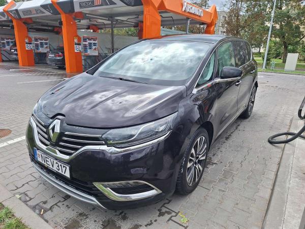 Renault Espace 2016 in Vilnius on AUTOMOTO.COM.LV Black Renault Espace 2016 in Vilnius, with an engine capacity of 1.60 L and mileage of 240 thousand km for 11000 €, photo 3 on AUTOMOTO.COM.LV