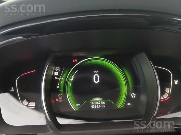 Black Renault Espace 2016 in Liepaja, with an engine capacity of 1.60 L and mileage of 167 thousand km for 10000 €, photo 3 on AUTOMOTO.COM.LV