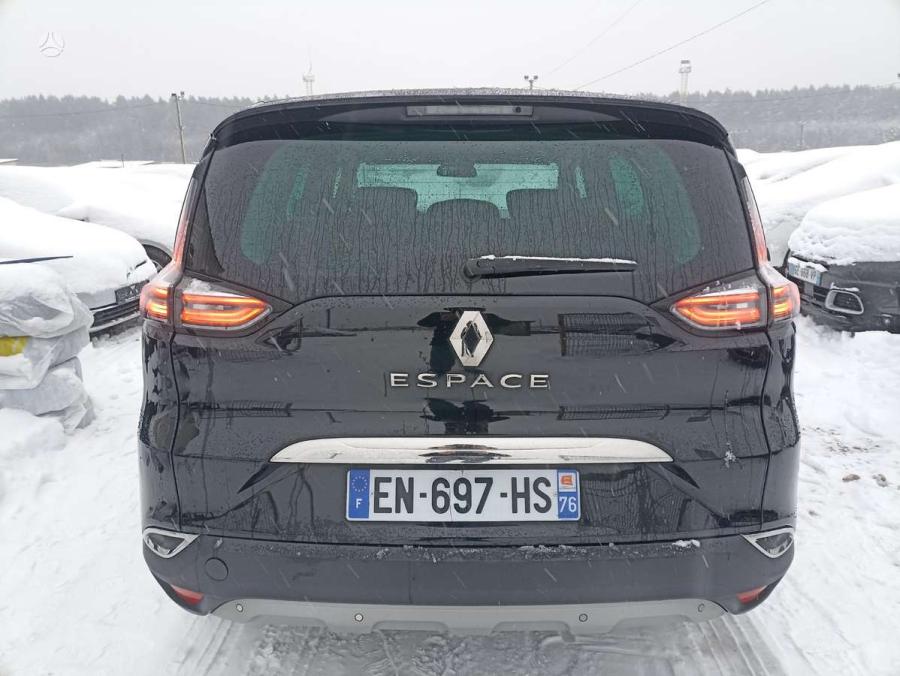 Melns Renault Espace 2017 Viļņa, ar dzinēja tilpumu 1.60 L un nobraukumu 165 tūkst. km par 12850 €, foto 5 vietnē AUTOMOTO.COM.LV