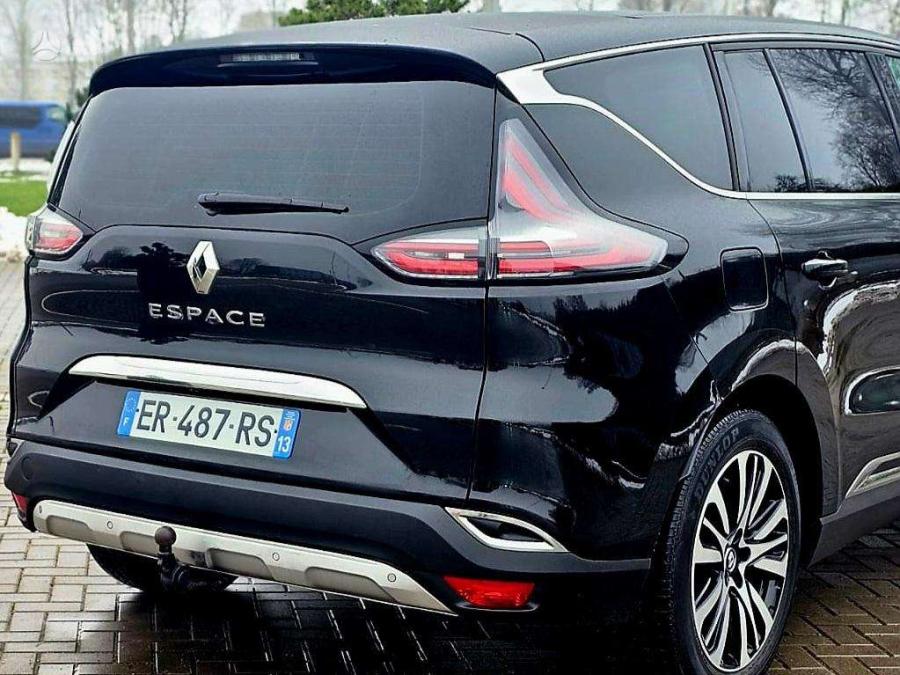 Black Renault Espace 2017 in Taurage, with an engine capacity of 1.60 L and mileage of 210 thousand km for 9400 €, photo 13 on AUTOMOTO.COM.LV