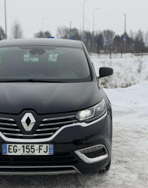 Melns Renault Espace 2017 Tauragė, ar dzinēja tilpumu 1.60 L un nobraukumu 233 tūkst. km par 8200 €, foto 4 vietnē AUTOMOTO.COM.LV