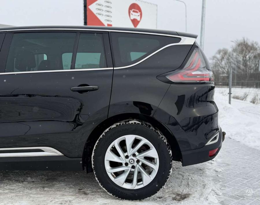 Melns Renault Espace 2017 Tauragė, ar dzinēja tilpumu 1.60 L un nobraukumu 233 tūkst. km par 8200 €, foto 11 vietnē AUTOMOTO.COM.LV