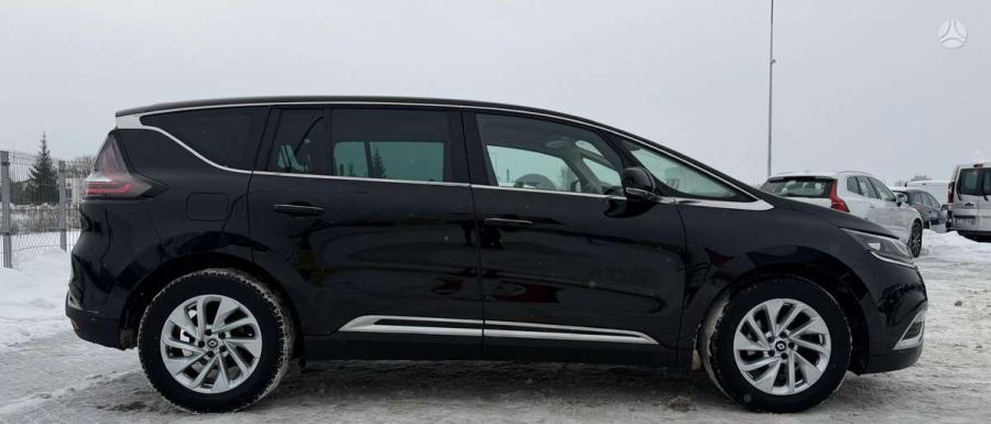 Melns Renault Espace 2017 Tauragė, ar dzinēja tilpumu 1.60 L un nobraukumu 233 tūkst. km par 8200 €, foto 13 vietnē AUTOMOTO.COM.LV