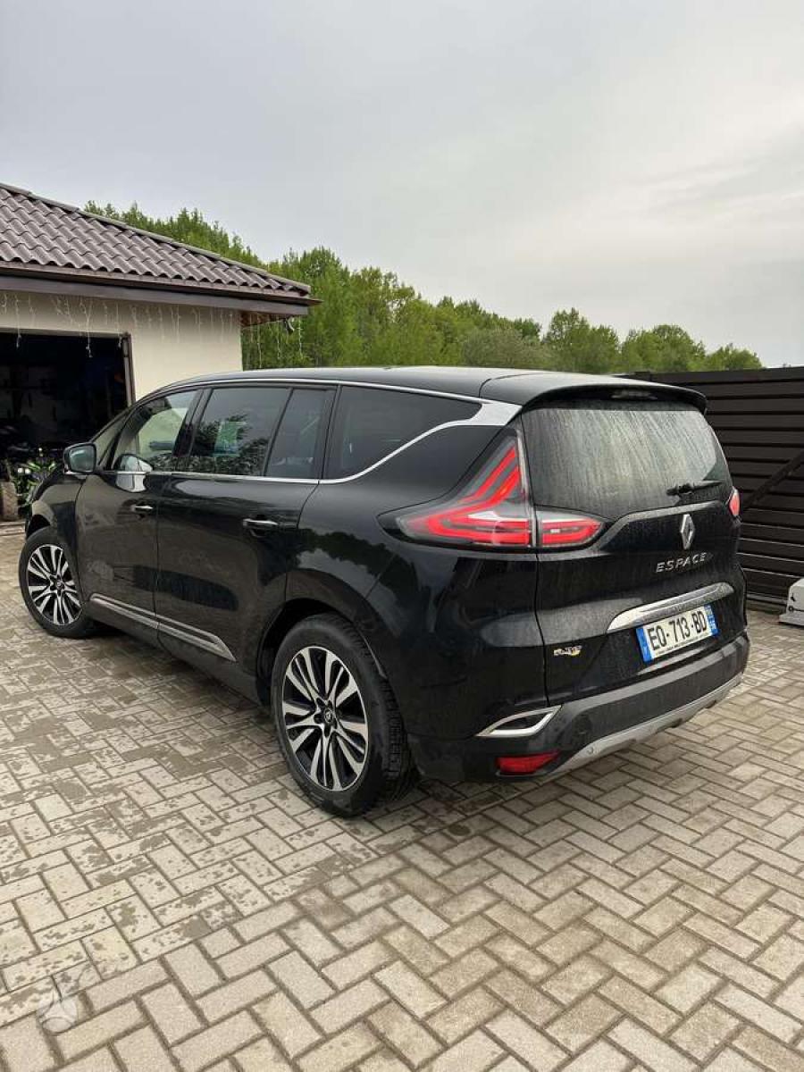 Black Renault Espace 2017 in Vilnius, with an engine capacity of 1.60 L and mileage of 255 thousand km for 9450 €, photo 5 on AUTOMOTO.COM.LV