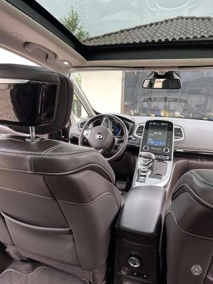 Black Renault Espace 2017 in Vilnius, with an engine capacity of 1.60 L and mileage of 255 thousand km for 9450 €, photo 11 on AUTOMOTO.COM.LV