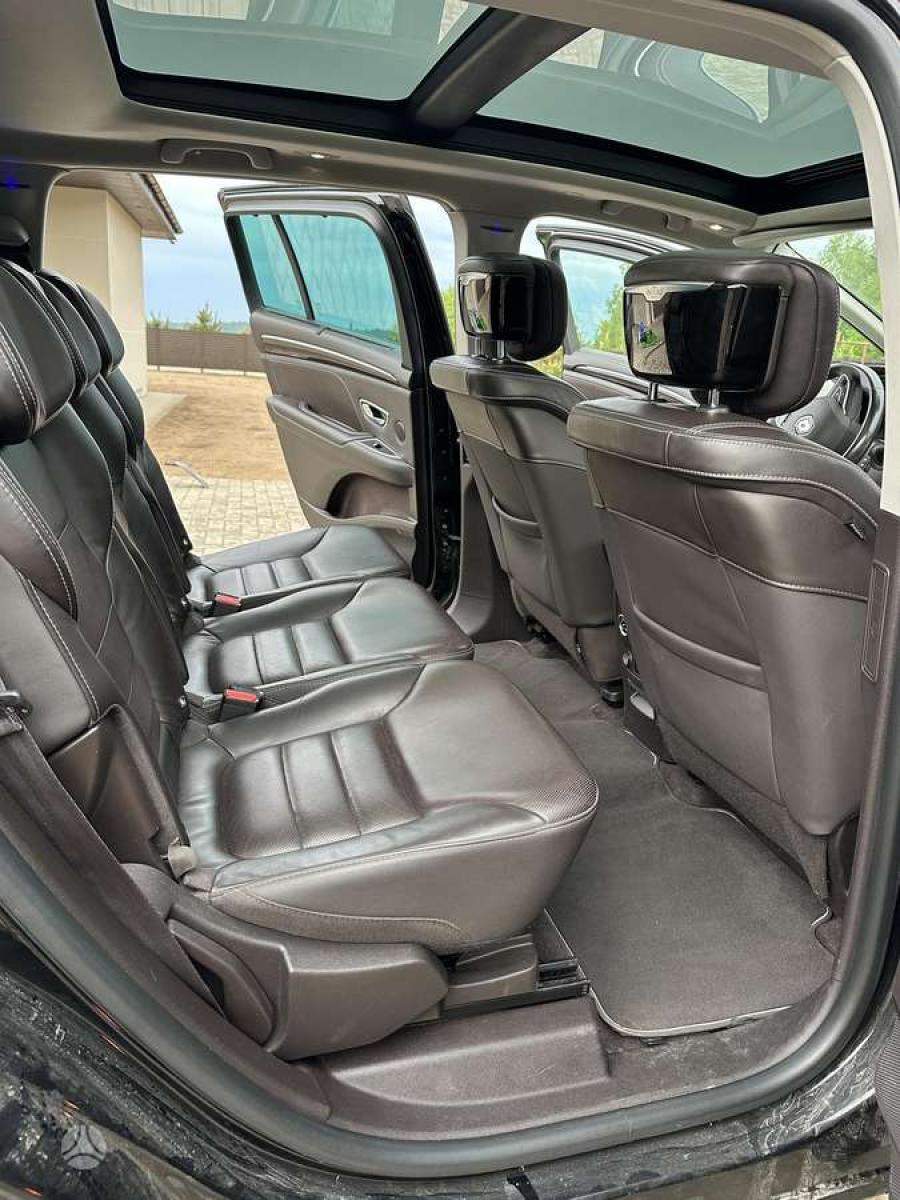 Black Renault Espace 2017 in Vilnius, with an engine capacity of 1.60 L and mileage of 255 thousand km for 9450 €, photo 13 on AUTOMOTO.COM.LV