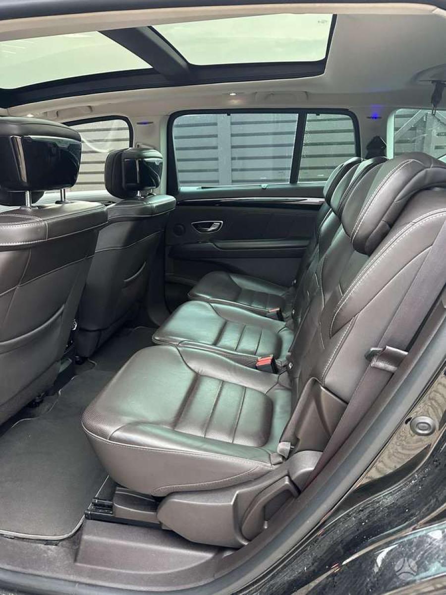 Black Renault Espace 2017 in Vilnius, with an engine capacity of 1.60 L and mileage of 255 thousand km for 9450 €, photo 14 on AUTOMOTO.COM.LV