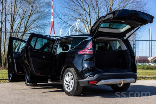 Melns Renault Espace 2017 Valmiera, ar dzinēja tilpumu 1.60 L un nobraukumu 238 tūkst. km par 9200 €, foto 9 vietnē AUTOMOTO.COM.LV