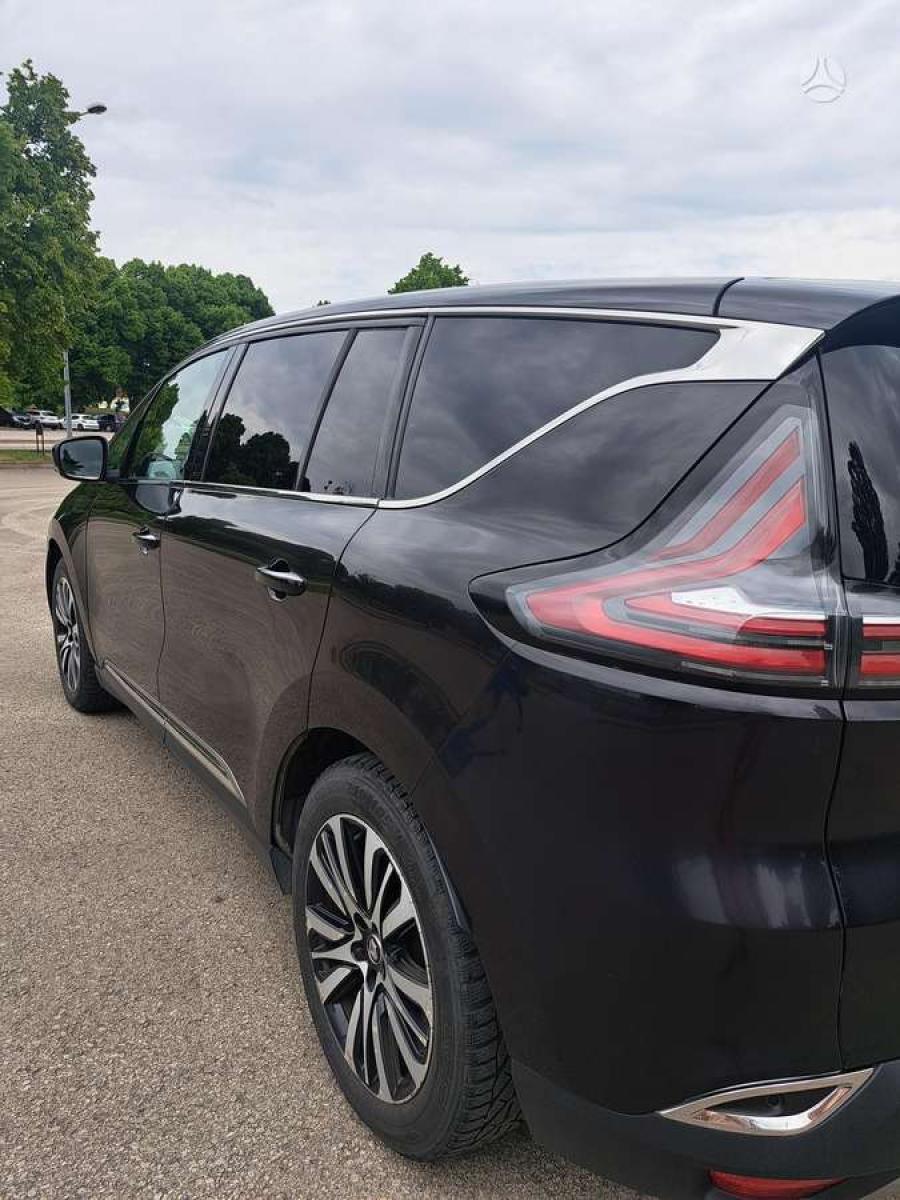 Black Renault Espace 2017 in Klaipeda, with an engine capacity of 1.60 L and mileage of 225 thousand km for 8900 €, photo 8 on AUTOMOTO.COM.LV