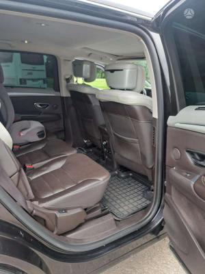 Black Renault Espace 2017 in Klaipeda, with an engine capacity of 1.60 L and mileage of 225 thousand km for 8900 €, photo 11 on AUTOMOTO.COM.LV