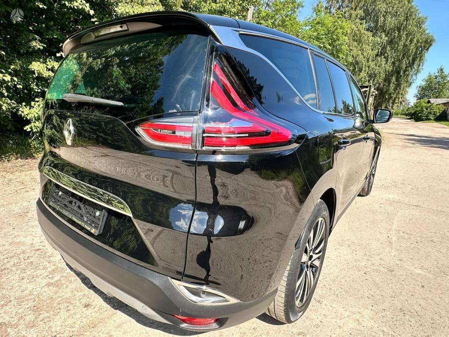 Black Renault Espace 2018 in Siauliai, with an engine capacity of 1.60 L and mileage of 129 thousand km for 12950 €, photo 12 on AUTOMOTO.COM.LV