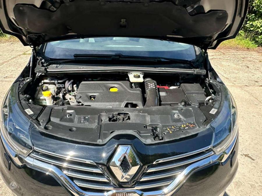 Black Renault Espace 2018 in Siauliai, with an engine capacity of 1.60 L and mileage of 129 thousand km for 12950 €, photo 16 on AUTOMOTO.COM.LV