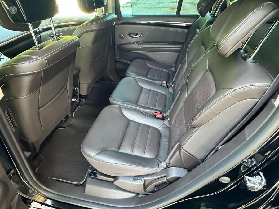 Black Renault Espace 2018 in Siauliai, with an engine capacity of 1.60 L and mileage of 129 thousand km for 12950 €, photo 29 on AUTOMOTO.COM.LV