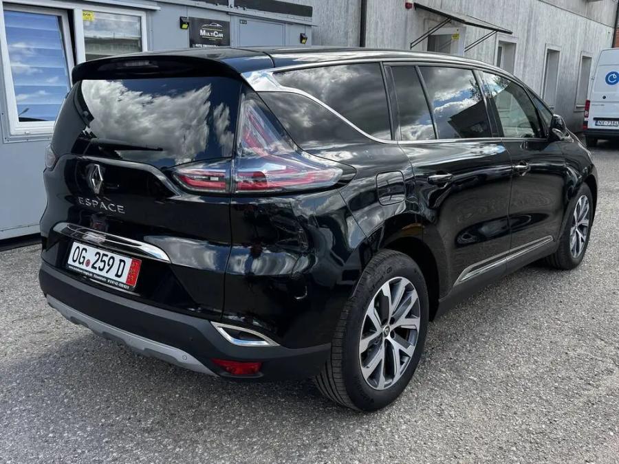 Melns Renault Espace 2018 Daugavpils, ar dzinēja tilpumu 1.60 L un nobraukumu 228 tūkst. km par 8950 €, foto 7 vietnē AUTOMOTO.COM.LV