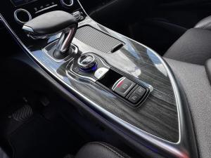 Melns Renault Espace 2018 Daugavpils, ar dzinēja tilpumu 1.60 L un nobraukumu 228 tūkst. km par 8950 €, foto 13 vietnē AUTOMOTO.COM.LV