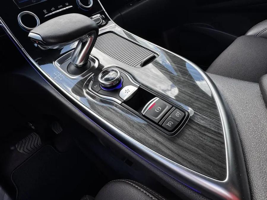 Melns Renault Espace 2018 Daugavpils, ar dzinēja tilpumu 1.60 L un nobraukumu 228 tūkst. km par 8950 €, foto 13 vietnē AUTOMOTO.COM.LV