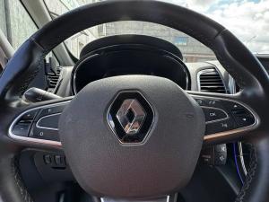 Melns Renault Espace 2018 Daugavpils, ar dzinēja tilpumu 1.60 L un nobraukumu 228 tūkst. km par 8950 €, foto 14 vietnē AUTOMOTO.COM.LV