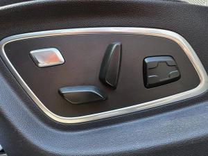 Melns Renault Espace 2018 Daugavpils, ar dzinēja tilpumu 1.60 L un nobraukumu 228 tūkst. km par 8950 €, foto 15 vietnē AUTOMOTO.COM.LV