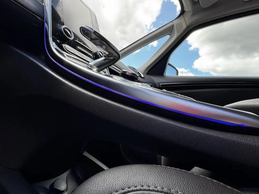 Melns Renault Espace 2018 Daugavpils, ar dzinēja tilpumu 1.60 L un nobraukumu 228 tūkst. km par 8950 €, foto 17 vietnē AUTOMOTO.COM.LV