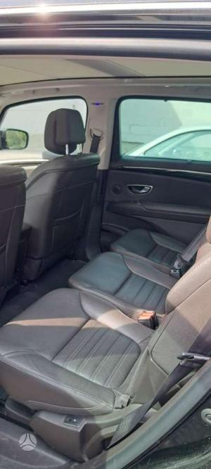 Melns Renault Espace 2019 Alīta, ar dzinēja tilpumu 1.60 L un nobraukumu 220 tūkst. km par 12950 €, foto 8 vietnē AUTOMOTO.COM.LV