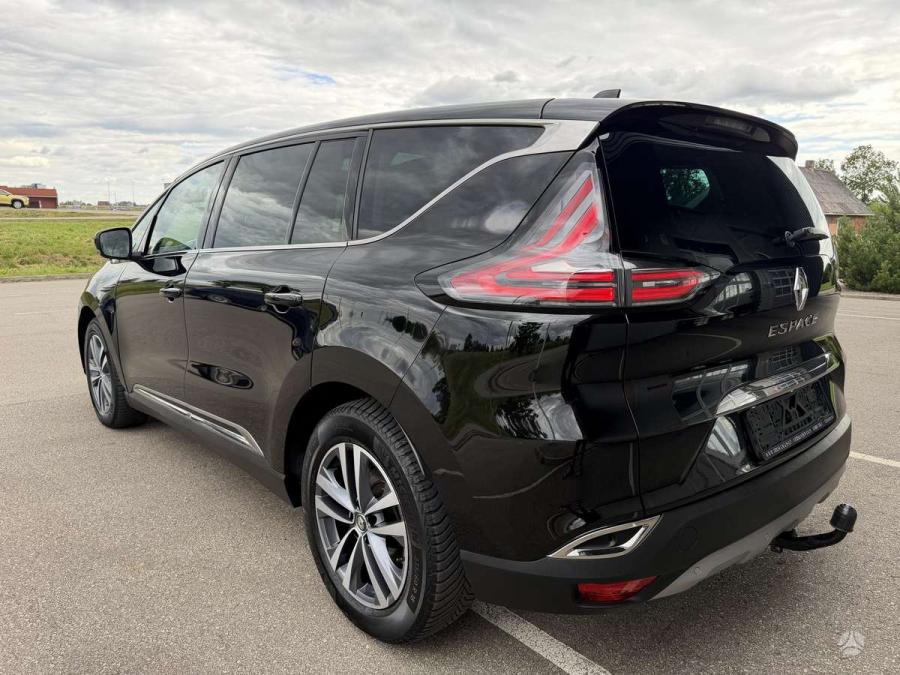 Melns Renault Espace 2019 Šauļi, ar dzinēja tilpumu 2.00 L un nobraukumu 211 tūkst. km par 12650 €, foto 10 vietnē AUTOMOTO.COM.LV