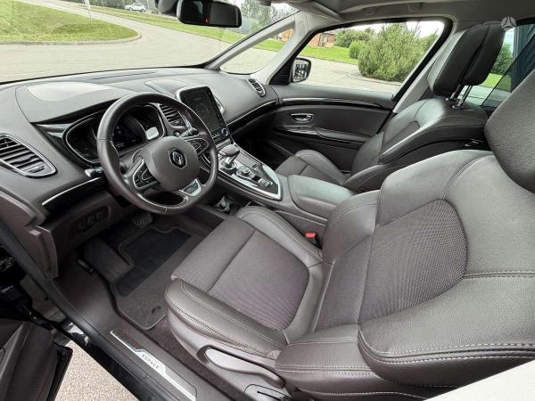 Melns Renault Espace 2019 Šauļi, ar dzinēja tilpumu 2.00 L un nobraukumu 211 tūkst. km par 12650 €, foto 10 vietnē AUTOMOTO.COM.LV