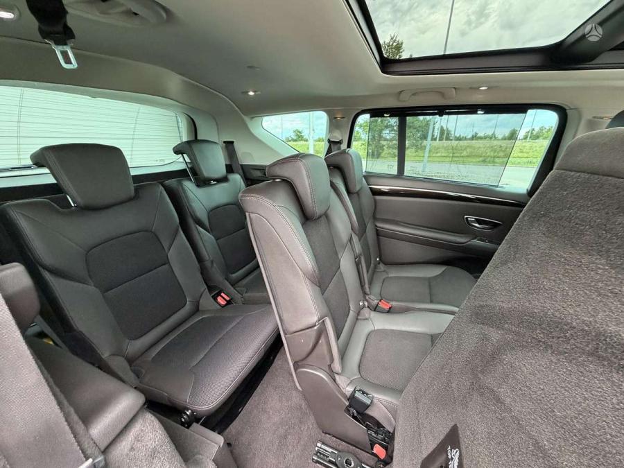 Melns Renault Espace 2019 Šauļi, ar dzinēja tilpumu 2.00 L un nobraukumu 211 tūkst. km par 12650 €, foto 17 vietnē AUTOMOTO.COM.LV