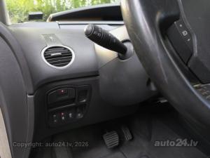 Черный Рено Эспейс 2009 в Таллин, объемом двигателя 2.00 л и пробегом 257 тыс. км за 3990 €, фото 24 на AUTOMOTO.COM.LV