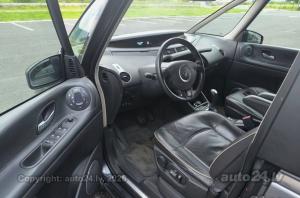 Melns Renault Espace 2009 Tallina, ar dzinēja tilpumu 2.00 L un nobraukumu 260 tūkst. km par 3500 €, foto 6 vietnē AUTOMOTO.COM.LV