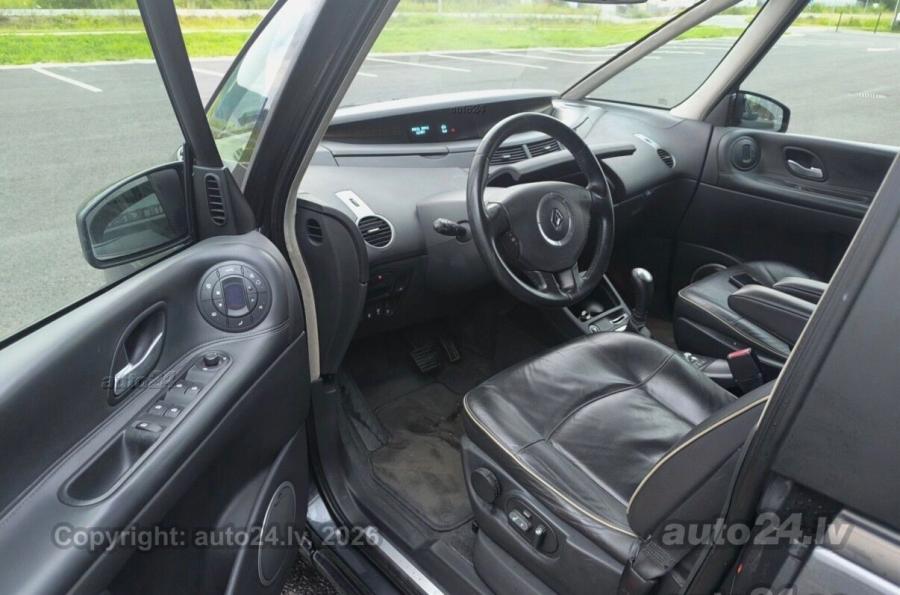 Melns Renault Espace 2009 Tallina, ar dzinēja tilpumu 2.00 L un nobraukumu 260 tūkst. km par 3500 €, foto 6 vietnē AUTOMOTO.COM.LV
