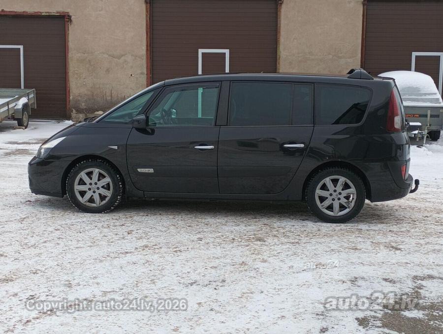 Melns Renault Espace 2013 Kohtla-Jerve, ar dzinēja tilpumu 2.00 L un nobraukumu 400 tūkst. km par 2500 €, foto 3 vietnē AUTOMOTO.COM.LV