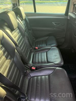 Melns Renault Espace 2015 Valmiera, ar dzinēja tilpumu 1.60 L un nobraukumu 310 tūkst. km par 8500 €, foto 10 vietnē AUTOMOTO.COM.LV