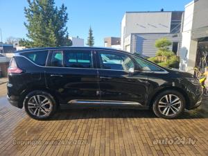 Black Renault Espace 2018 in Tartu, with an engine capacity of 1.60 L and mileage of 243 thousand km for 12790 €, photo 4 on AUTOMOTO.COM.LV