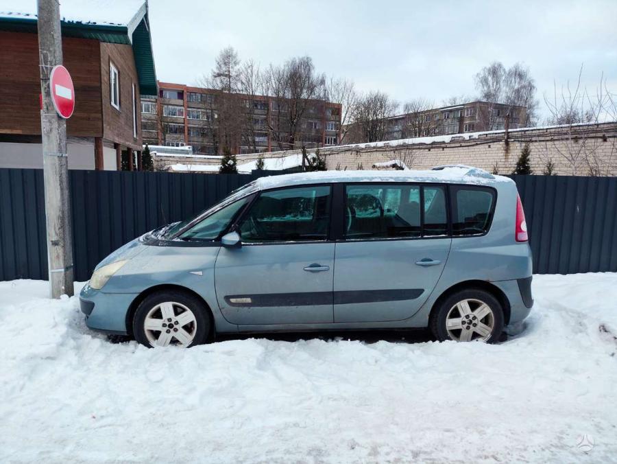 Zils Renault Espace 2003 Kauņa, ar dzinēja tilpumu 2.00 L un nobraukumu 250 tūkst. km par 1200 €, foto 2 vietnē AUTOMOTO.COM.LV