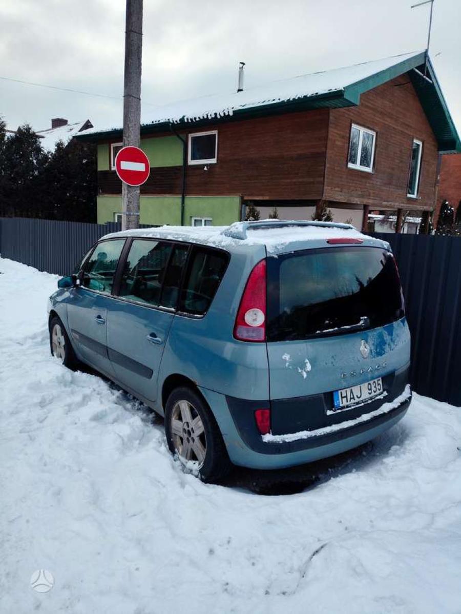 Zils Renault Espace 2003 Kauņa, ar dzinēja tilpumu 2.00 L un nobraukumu 250 tūkst. km par 1200 €, foto 3 vietnē AUTOMOTO.COM.LV