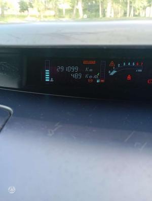 Zils Renault Espace 2005 Šauļi, ar dzinēja tilpumu 2.00 L un nobraukumu 291 tūkst. km par 1999 €, foto 13 vietnē AUTOMOTO.COM.LV