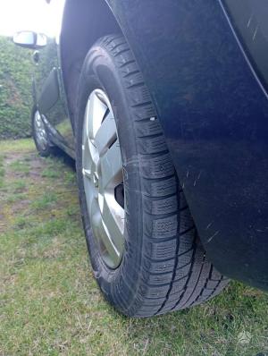 Zils Renault Espace 2005 Šauļi, ar dzinēja tilpumu 2.00 L un nobraukumu 291 tūkst. km par 1999 €, foto 16 vietnē AUTOMOTO.COM.LV