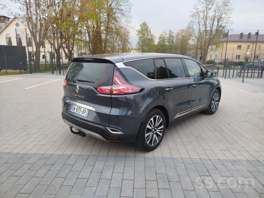 Zils Renault Espace 2018 Jelgava, ar dzinēja tilpumu 1.60 L un nobraukumu 198 tūkst. km par 13000 €, foto 5 vietnē AUTOMOTO.COM.LV