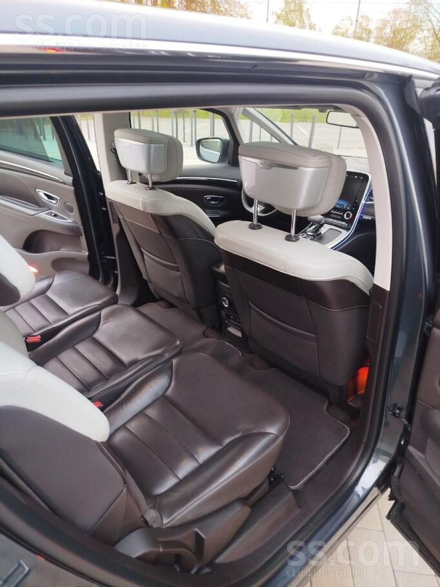 Zils Renault Espace 2018 Jelgava, ar dzinēja tilpumu 1.60 L un nobraukumu 198 tūkst. km par 13000 €, foto 19 vietnē AUTOMOTO.COM.LV