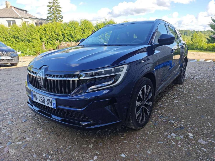Blue Renault Espace 2024 in Telschi, with an engine capacity of 1.20 L and mileage of 34 thousand km for 10800 €, photo 8 on AUTOMOTO.COM.LV