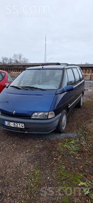 Zils Renault Espace 1991 Daugavpils, ar dzinēja tilpumu 2.10 L un nobraukumu 360 tūkst. km par 350 €, foto  vietnē AUTOMOTO.COM.LV