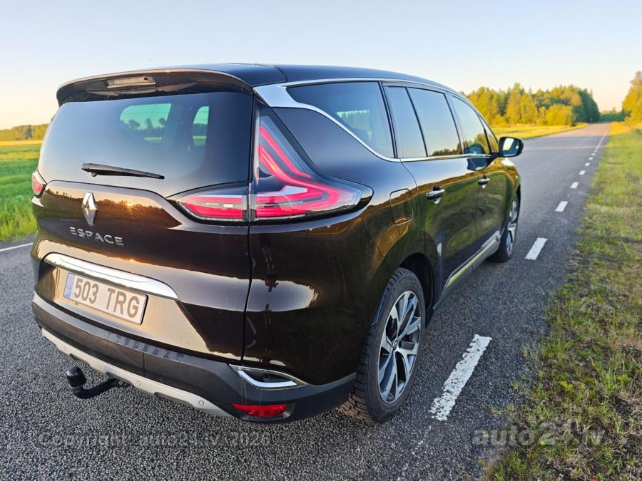 Brūns Renault Espace 2015 Tallina, ar dzinēja tilpumu 1.60 L un nobraukumu 203 tūkst. km par 9499 €, foto 5 vietnē AUTOMOTO.COM.LV