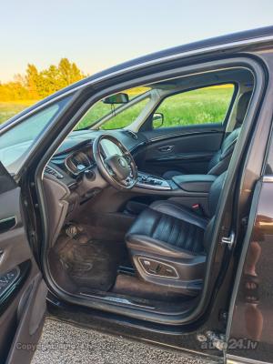 Brūns Renault Espace 2015 Tallina, ar dzinēja tilpumu 1.60 L un nobraukumu 203 tūkst. km par 9499 €, foto 6 vietnē AUTOMOTO.COM.LV